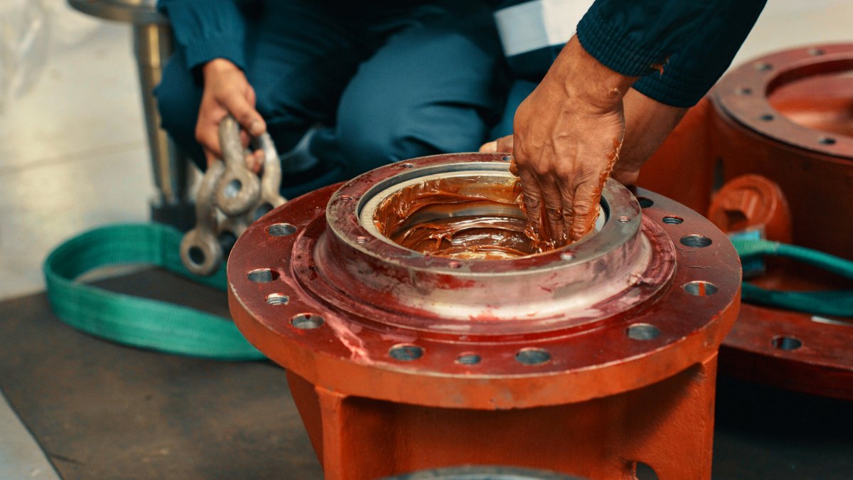 Lube oil protection | Munich Re